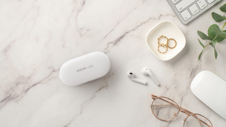 Know Labs Unveils KnowU: Wearable Non-Invasive CGM Poised to Revolutionize Glucose Monitoring